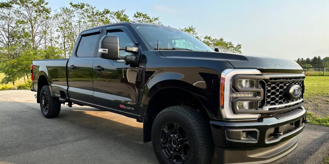 New 2023 Ford F350 Superduty High Output Diesel - handsminimaxx